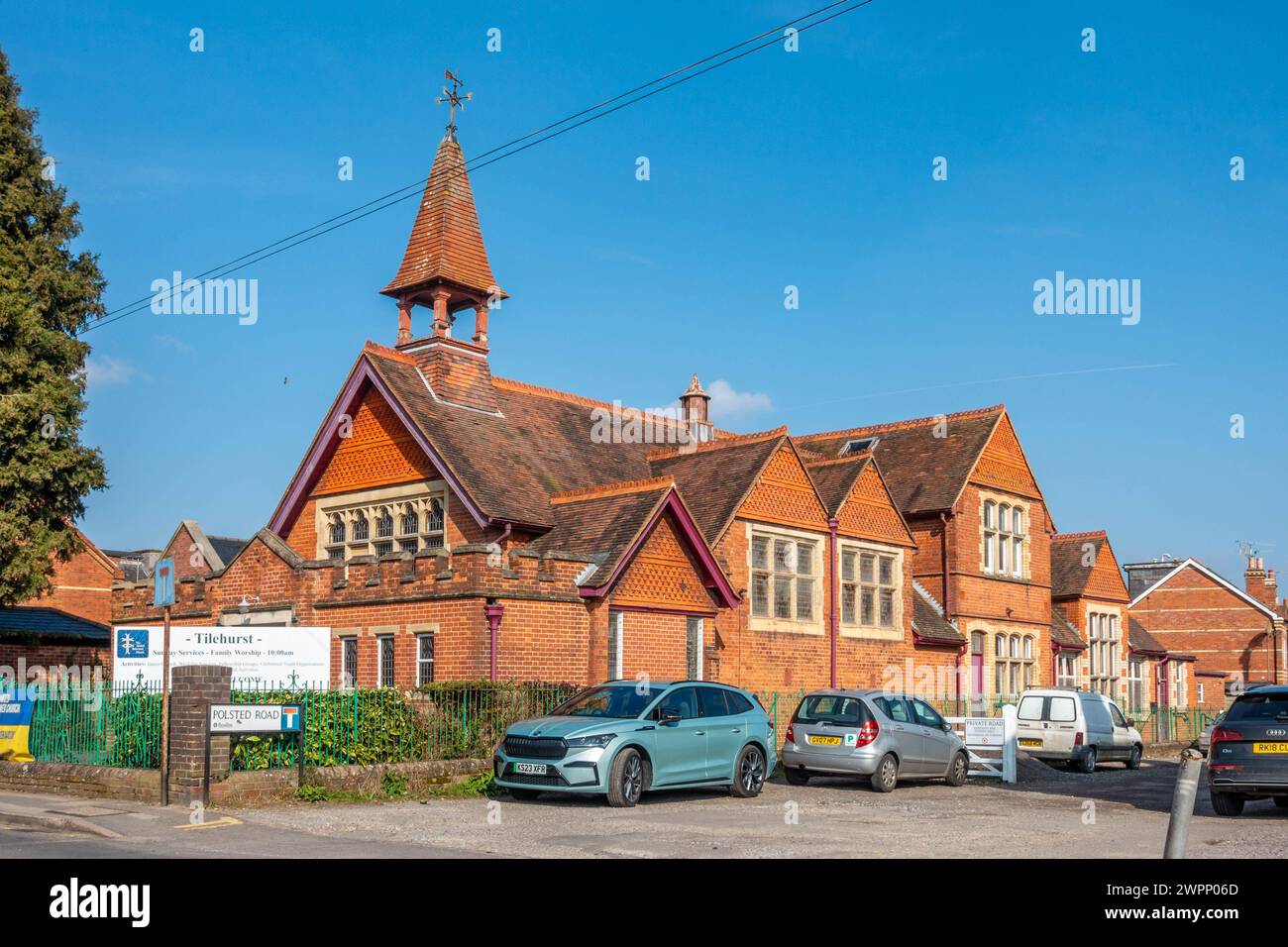 Exterior view of Tilehurst United Reform Church or URC on Armour Road ...