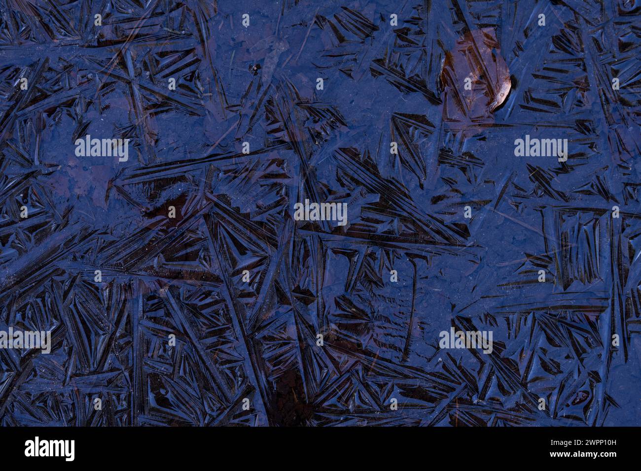 Fragile structures hi-res stock photography and images - Alamy