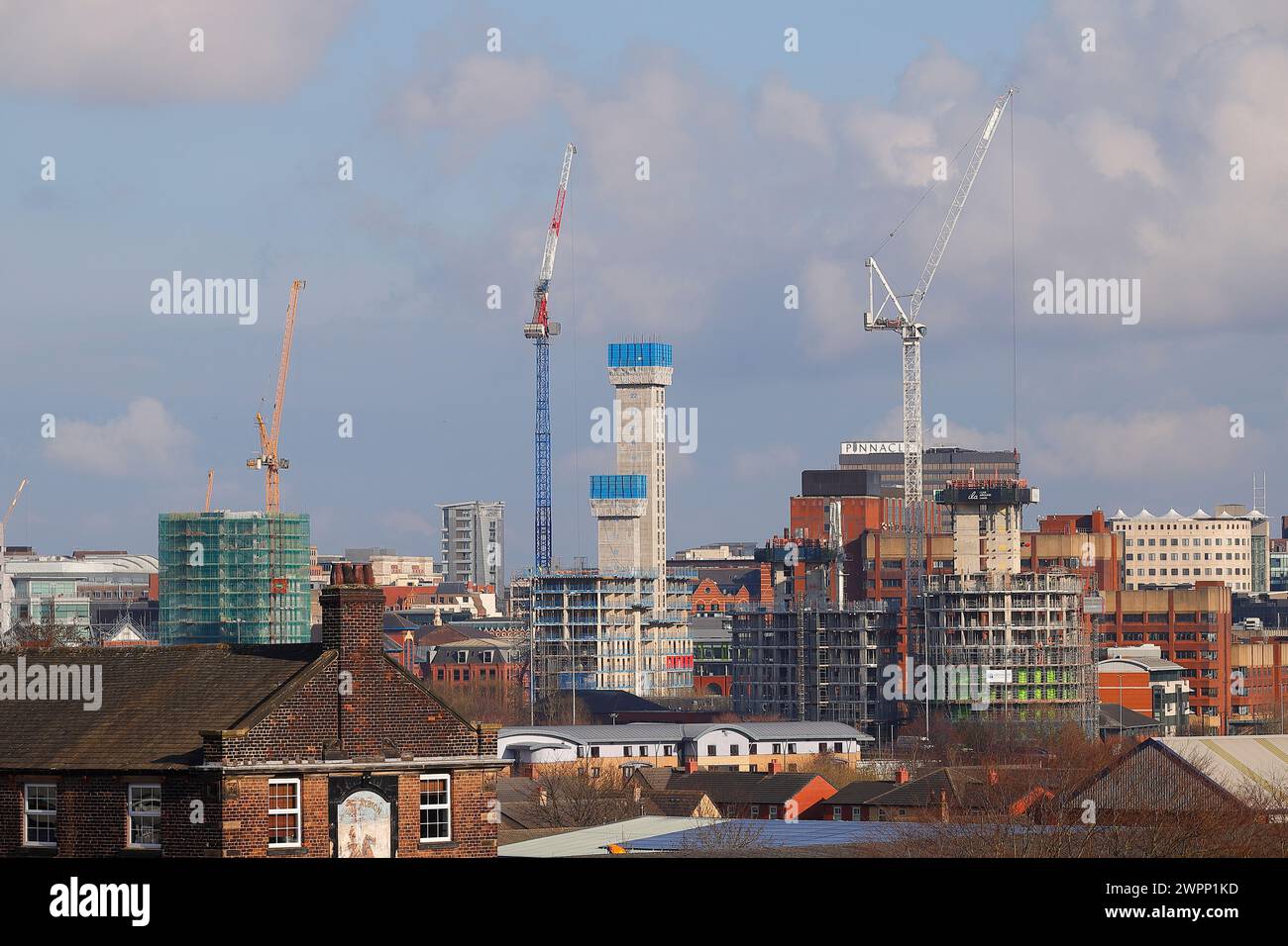 Under construction around leeds hi-res stock photography and images - Alamy