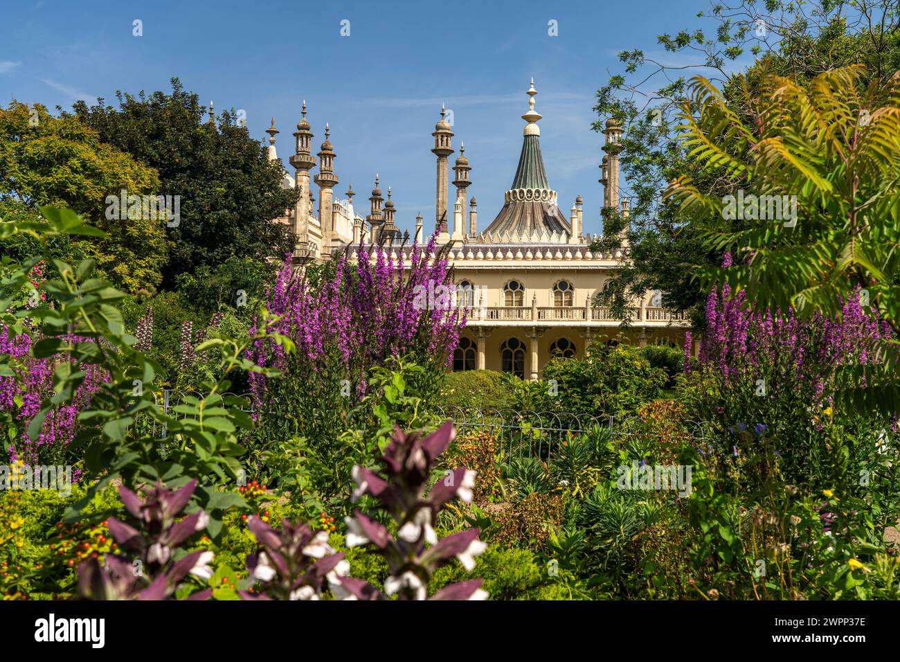 Garden of the Royal Pavilion in the seaside resort of Brighton, England ...