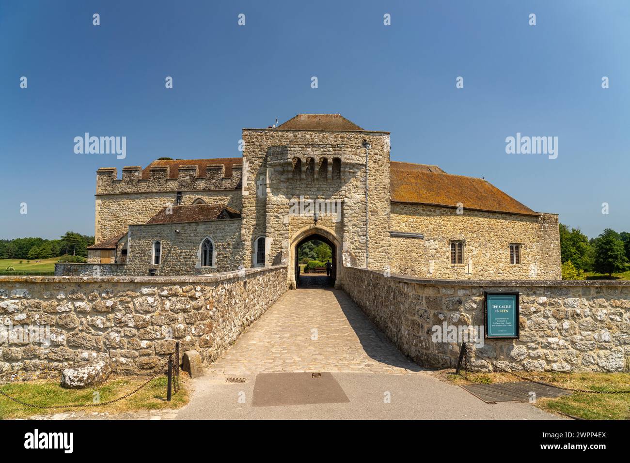 The moated castle of Leeds Castle near Maidstone, Kent, England, Great ...