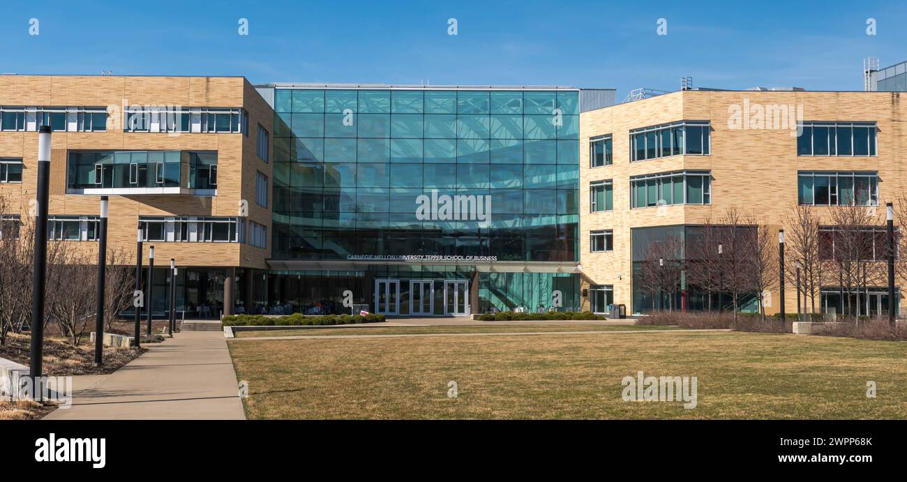 Buildings on the campus of Carnegie Mellon University in Pittsburgh ...