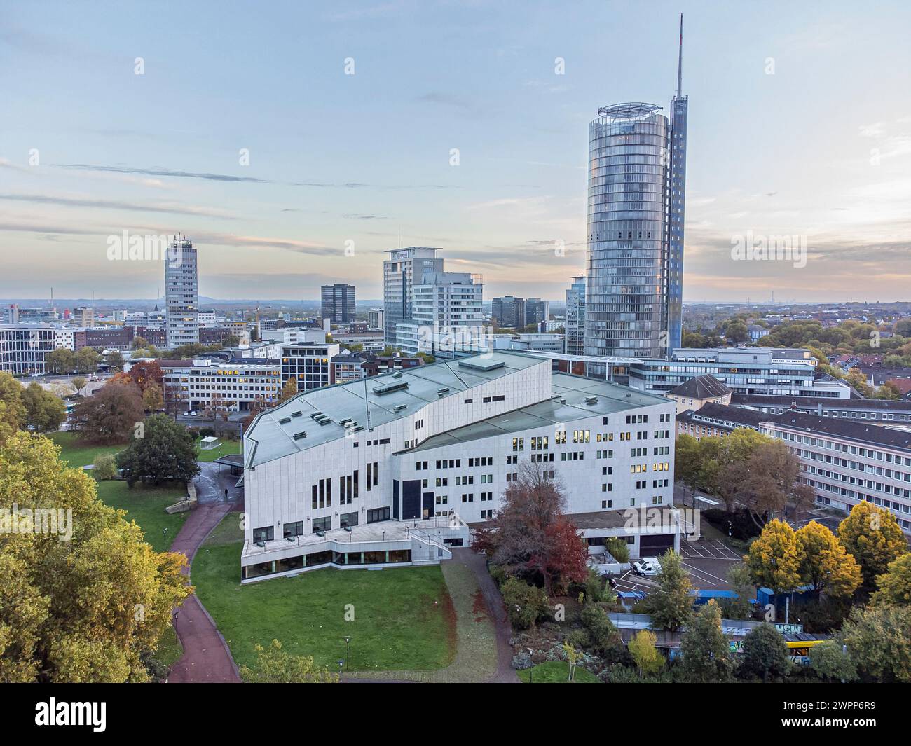 Essen theatre aalto hi-res stock photography and images - Alamy