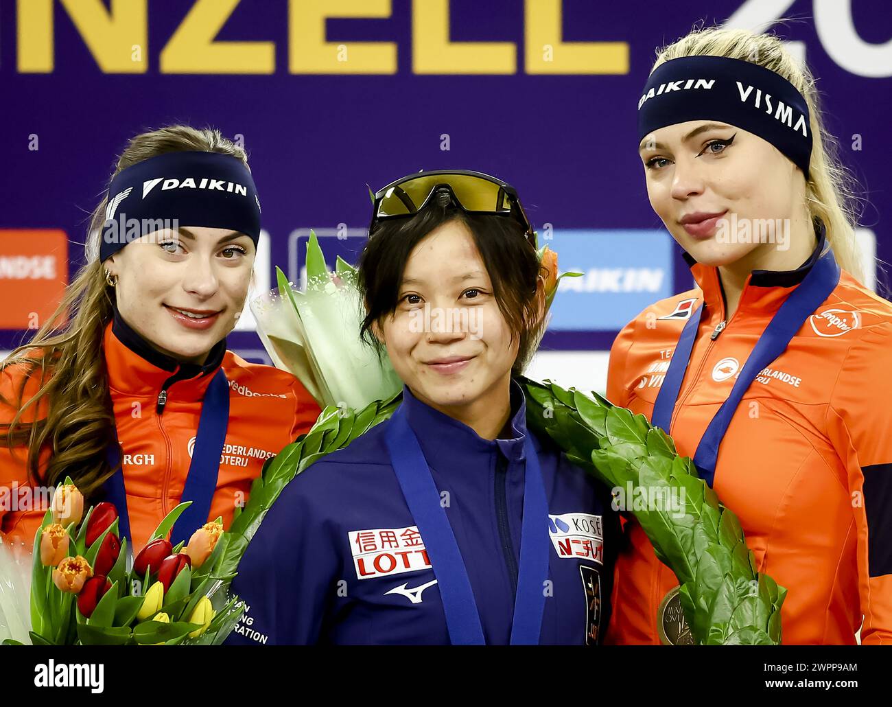 INZELL - Femke Kok (NED, silver), Miho Takagi (JPN, gold) and Jutta ...