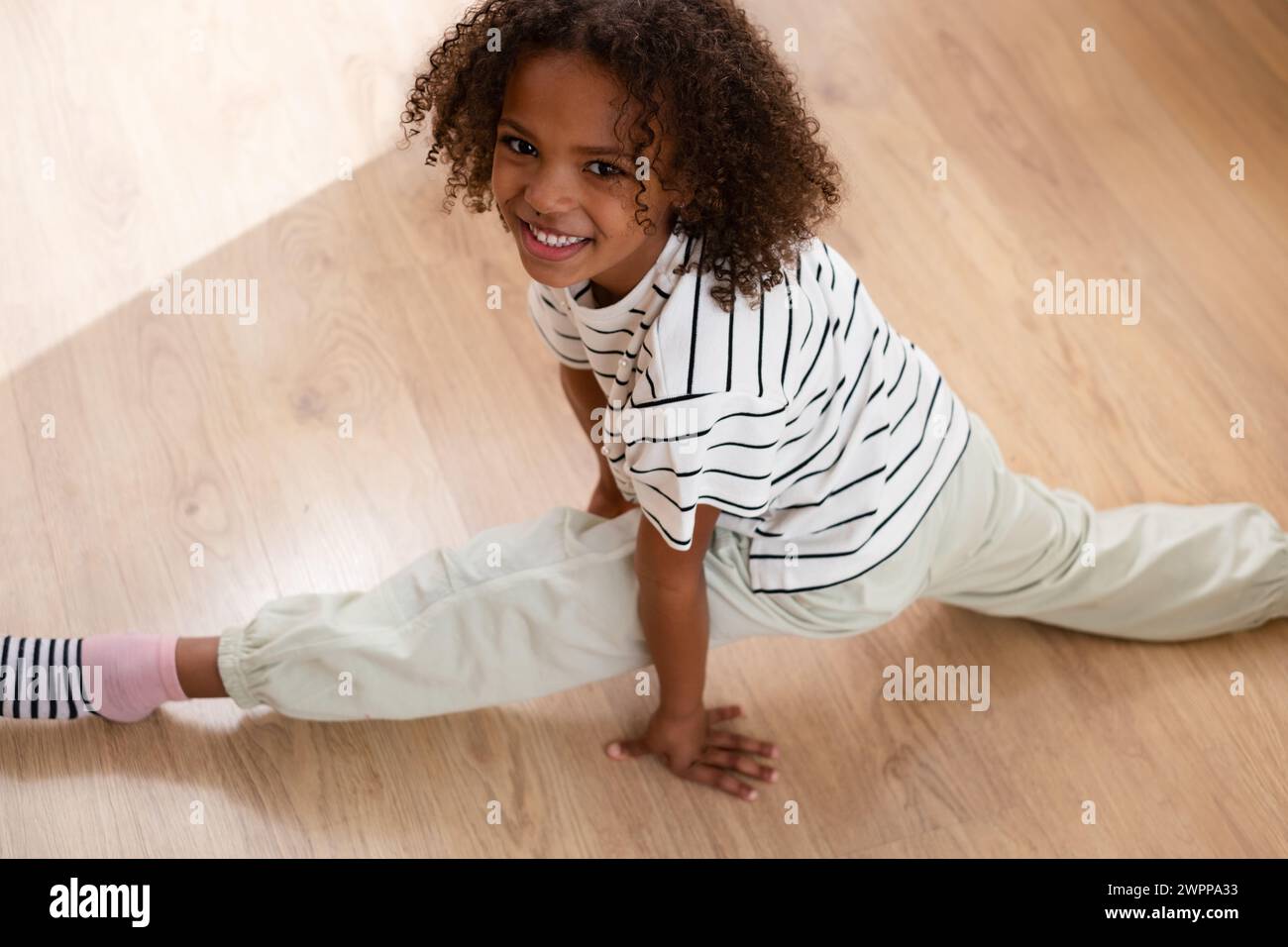 African child hi hi-res stock photography and images - Alamy