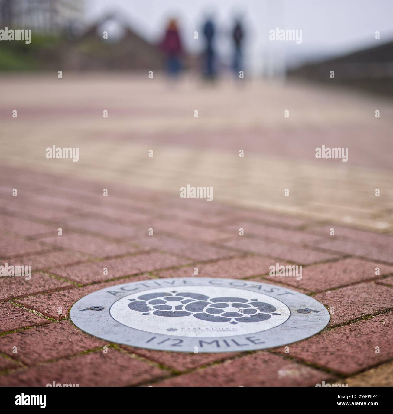 The active coast promenade walk at Bridlington Stock Photo - Alamy