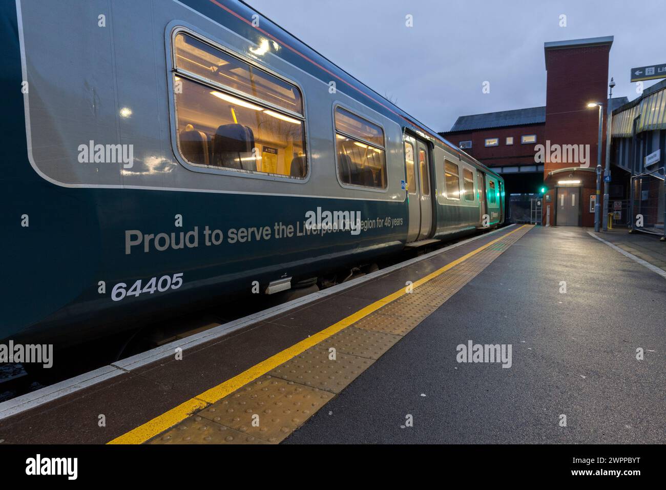 Merseyrail electrics retro blue and grey livery class 507 third rail ...