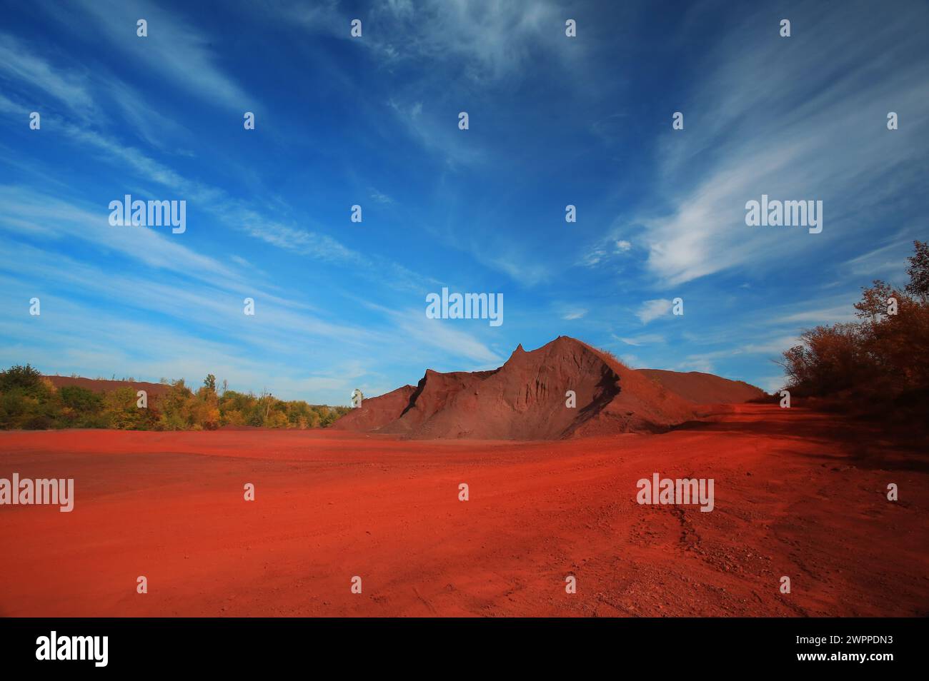 Red surface ore in hi-res stock photography and images - Alamy