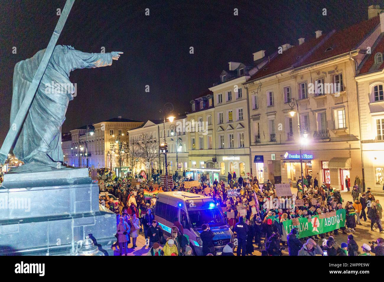 Protest in defense of the availability of emergency contraception in ...