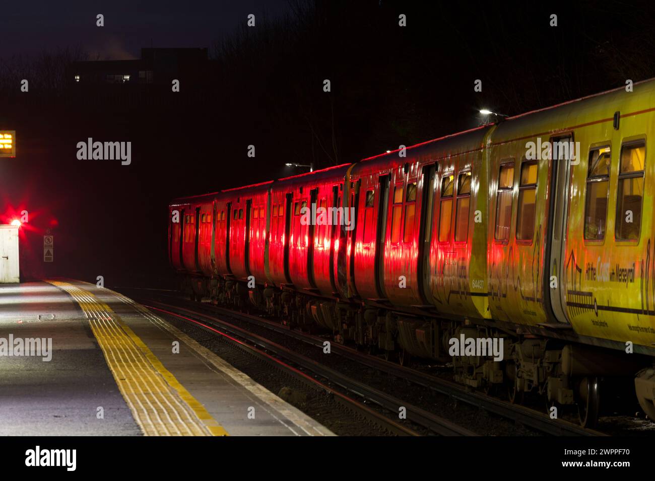 04/01/2024 St Michaels 507033 + 507002 2U43 1612 Southport to Hunts ...