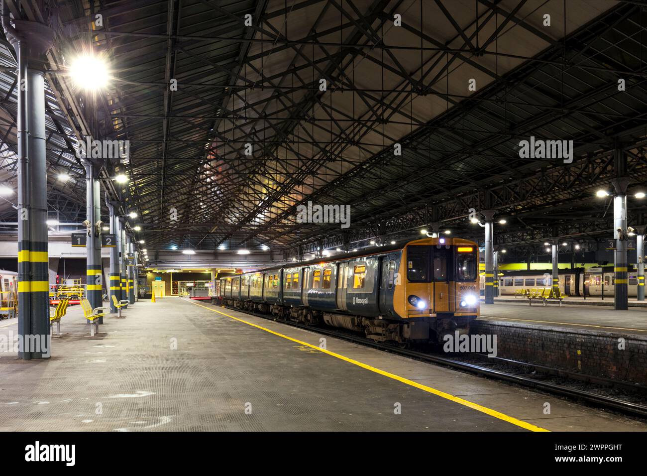 Merseyrail electrics retro blue and grey livery class 507 third rail ...
