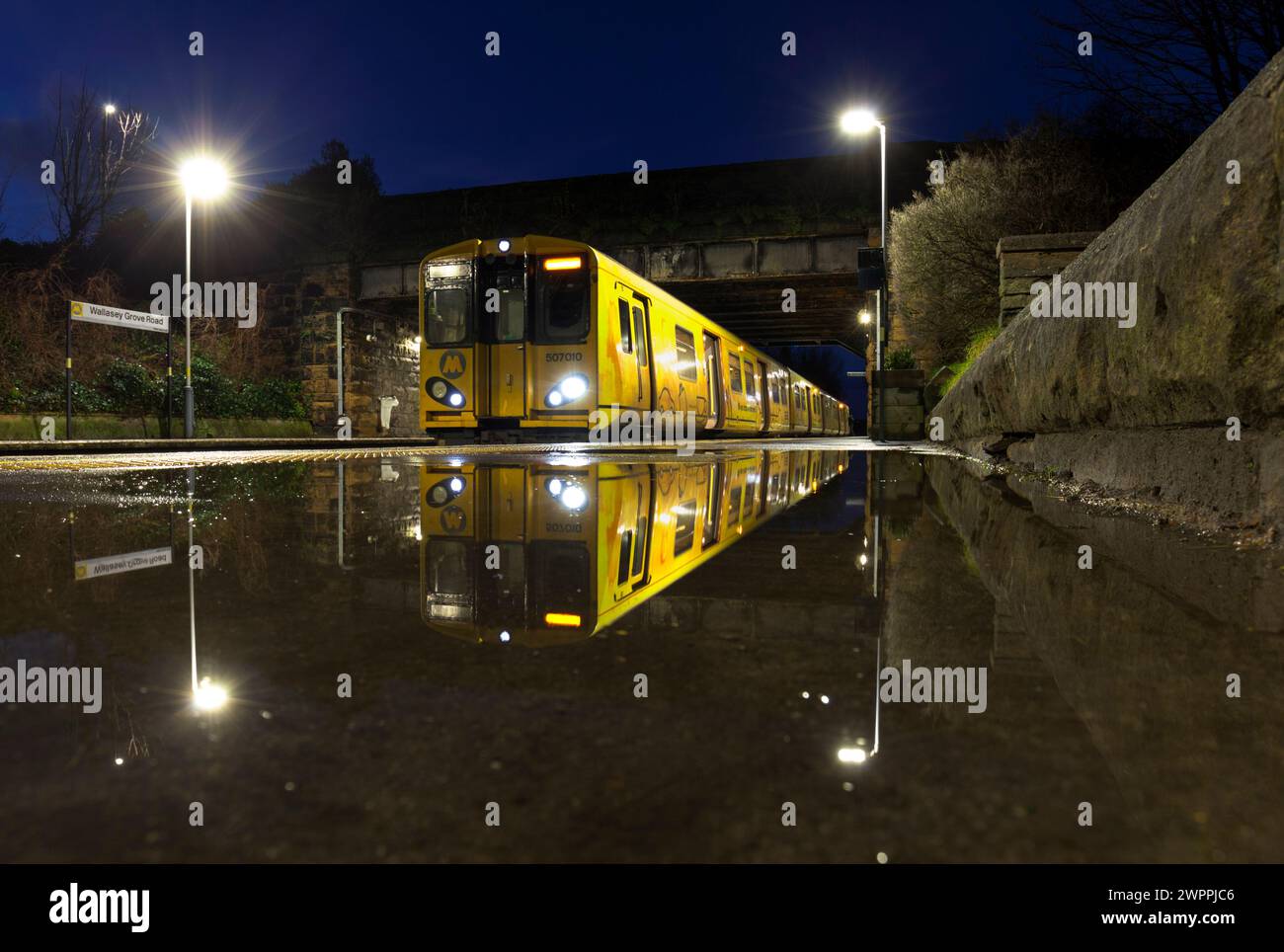Wallasay grove road station hi-res stock photography and images - Alamy