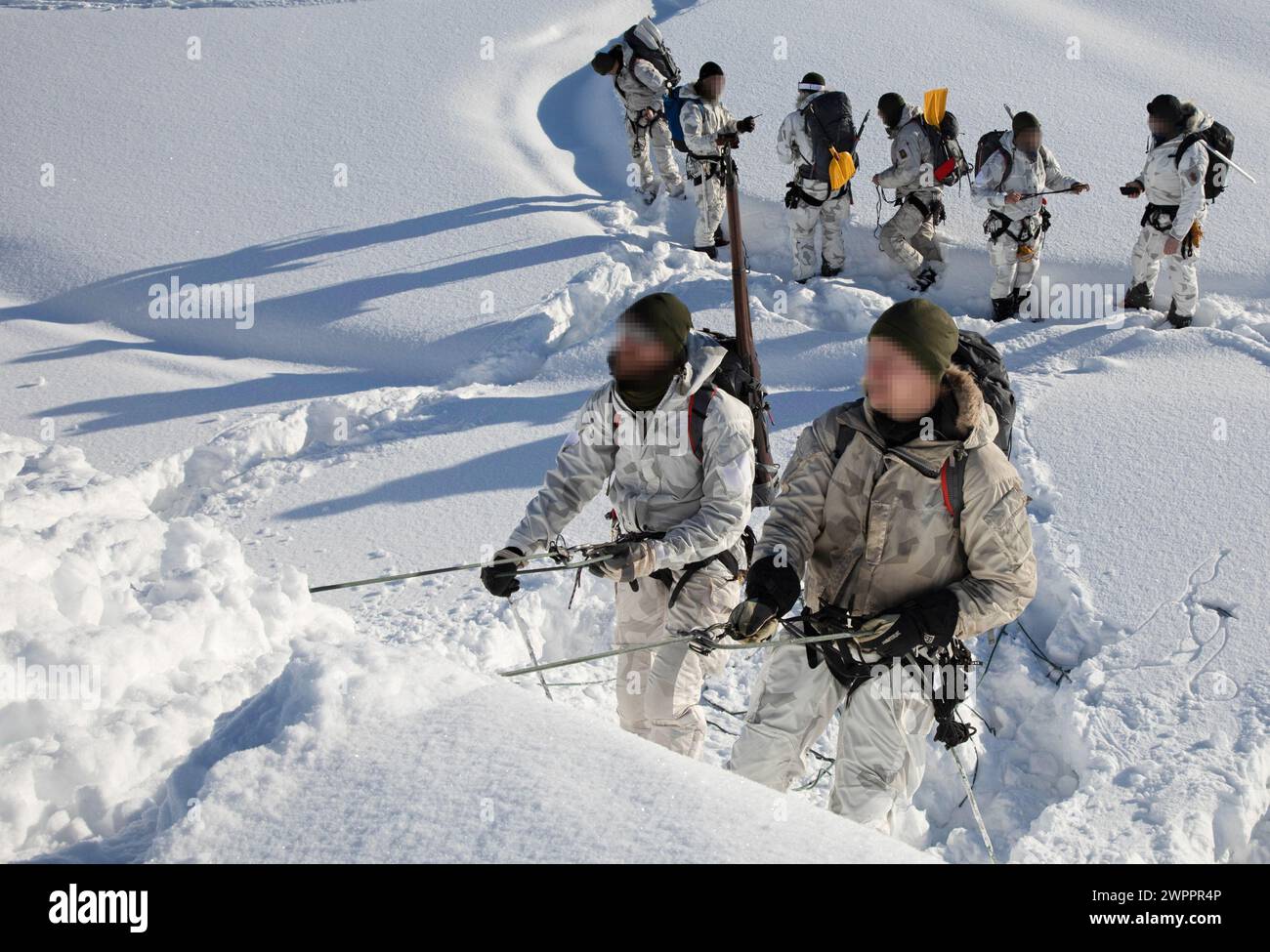 U.S. Special Operations Mountain Warfare Training Center (SOMWTC) Green ...