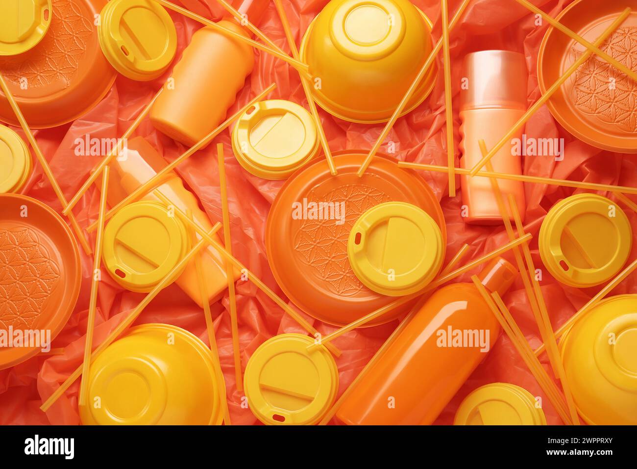 Plastic cutlery items hi-res stock photography and images - Alamy