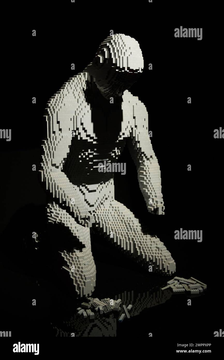 Lego sculpture hands hi-res stock photography and images - Alamy