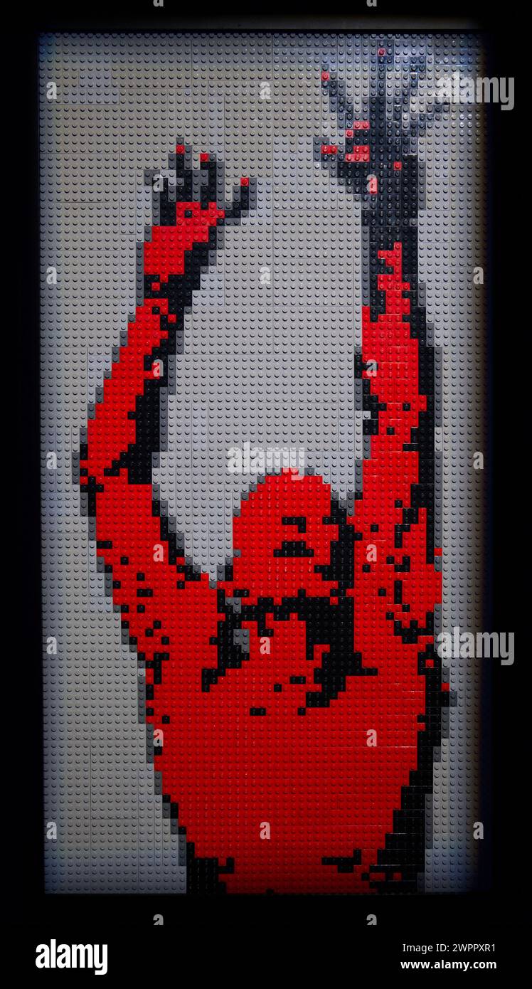 Art of the Brick - London 2024 by Nathan Sawaya Red Portrait - 1,389 ...