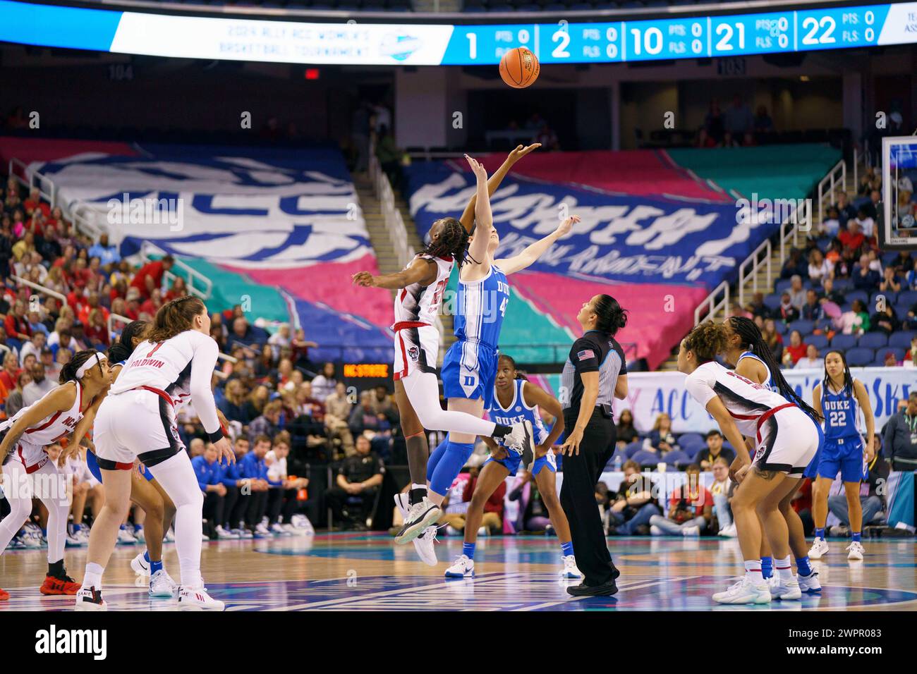 Greensboro, North Carolina, USA. 8th Mar, 2024. NC State and Duke tip ...
