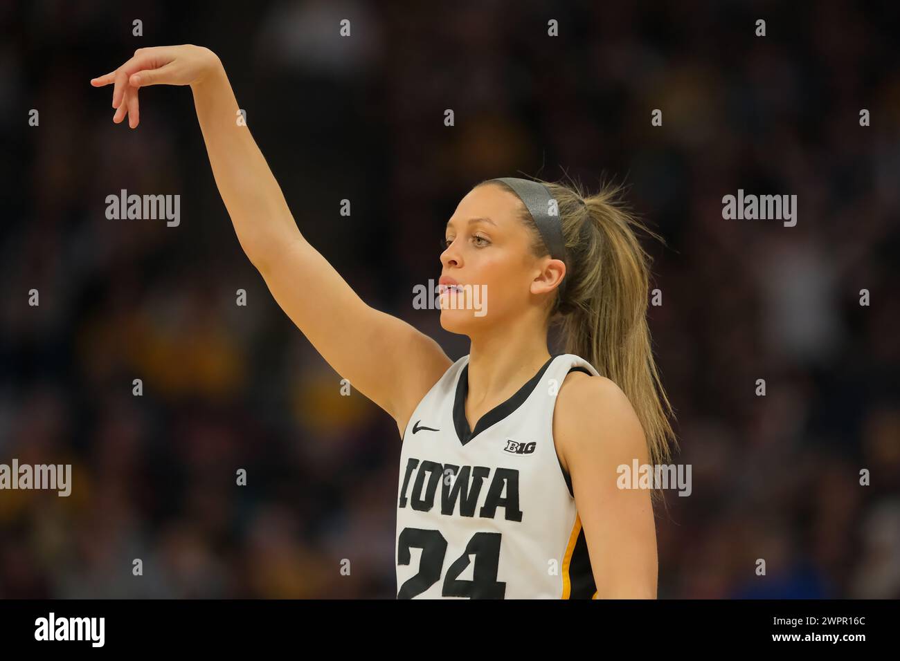 Minneapolis, Minnesota, USA. 8th Mar, 2024. Iowa Hawkeyes guard GABBIE ...