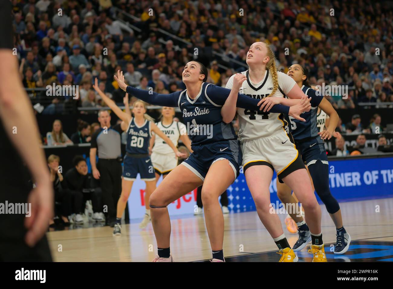 Minneapolis, Minnesota, USA. 8th Mar, 2024. Penn State Nittany Lions ...