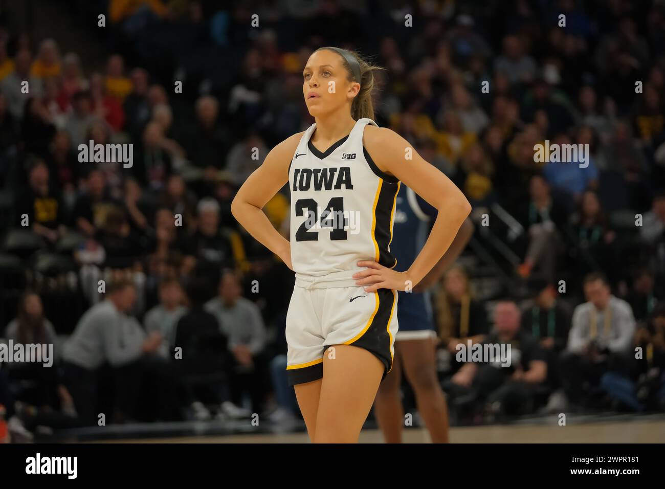 Minneapolis, Minnesota, USA. 8th Mar, 2024. Iowa Hawkeyes guard GABBIE ...