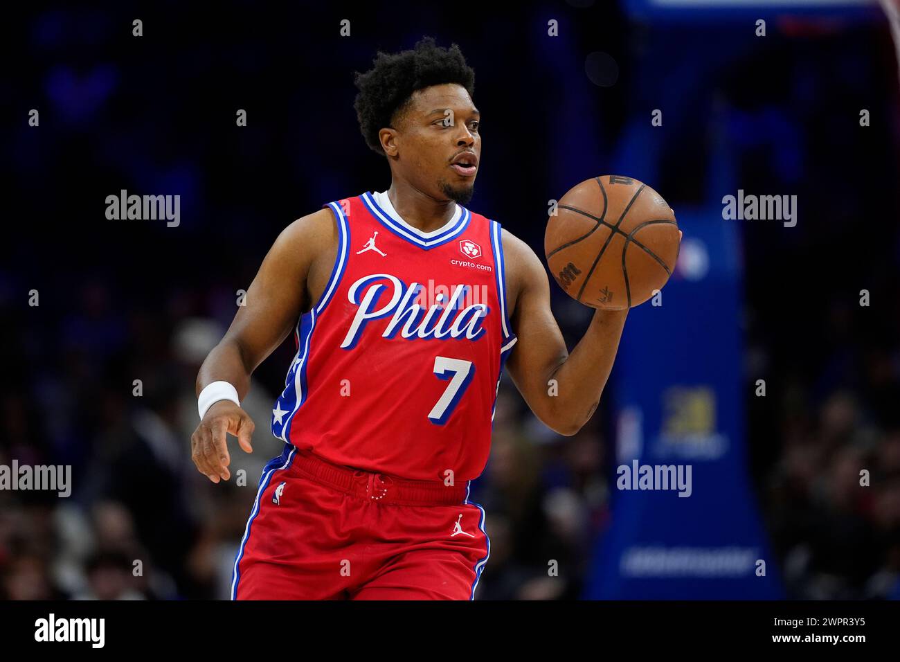 Philadelphia 76ers' Kyle Lowry plays during an NBA basketball game ...
