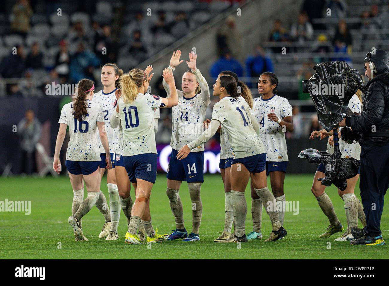 The United States celebrates during the Concacaf W Gold Cup semifinals ...