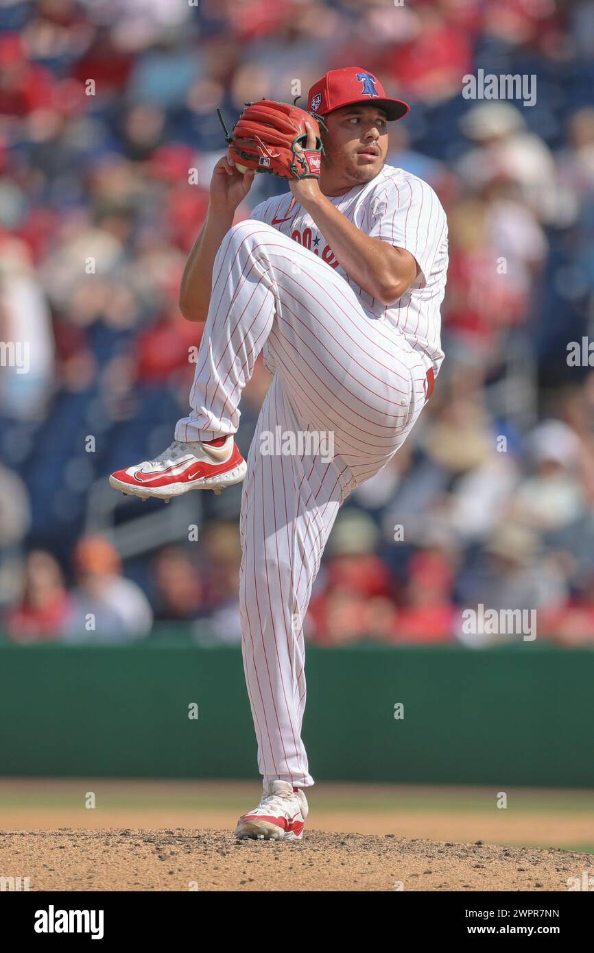 Clearwater, FL: Philadelphia Phillies relief pitcher Luis Ortiz (56 ...