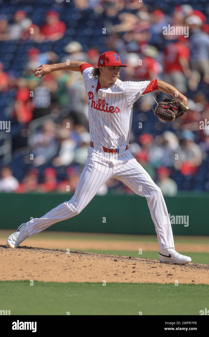 Clearwater, FL: Philadelphia Phillies pitcher Tyler McKay (76) delivers ...