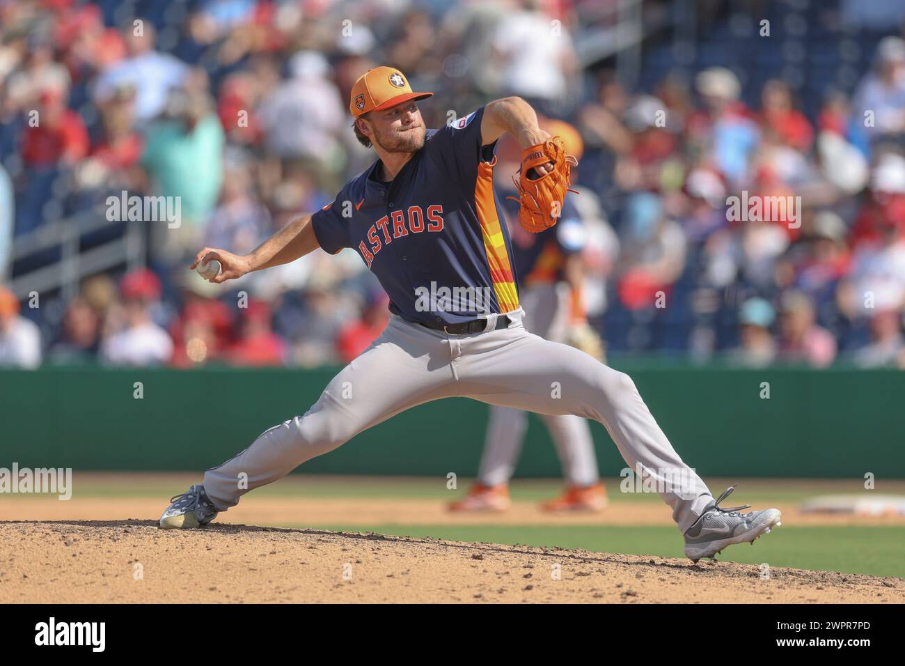 Clearwater, FL: Houston Astros pitcher Ray Gaither (86) delivers a ...