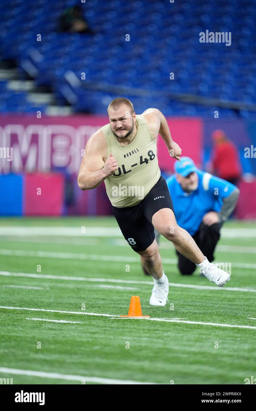 South Dakota State offensive lineman Mason McCormick runs a drill at ...