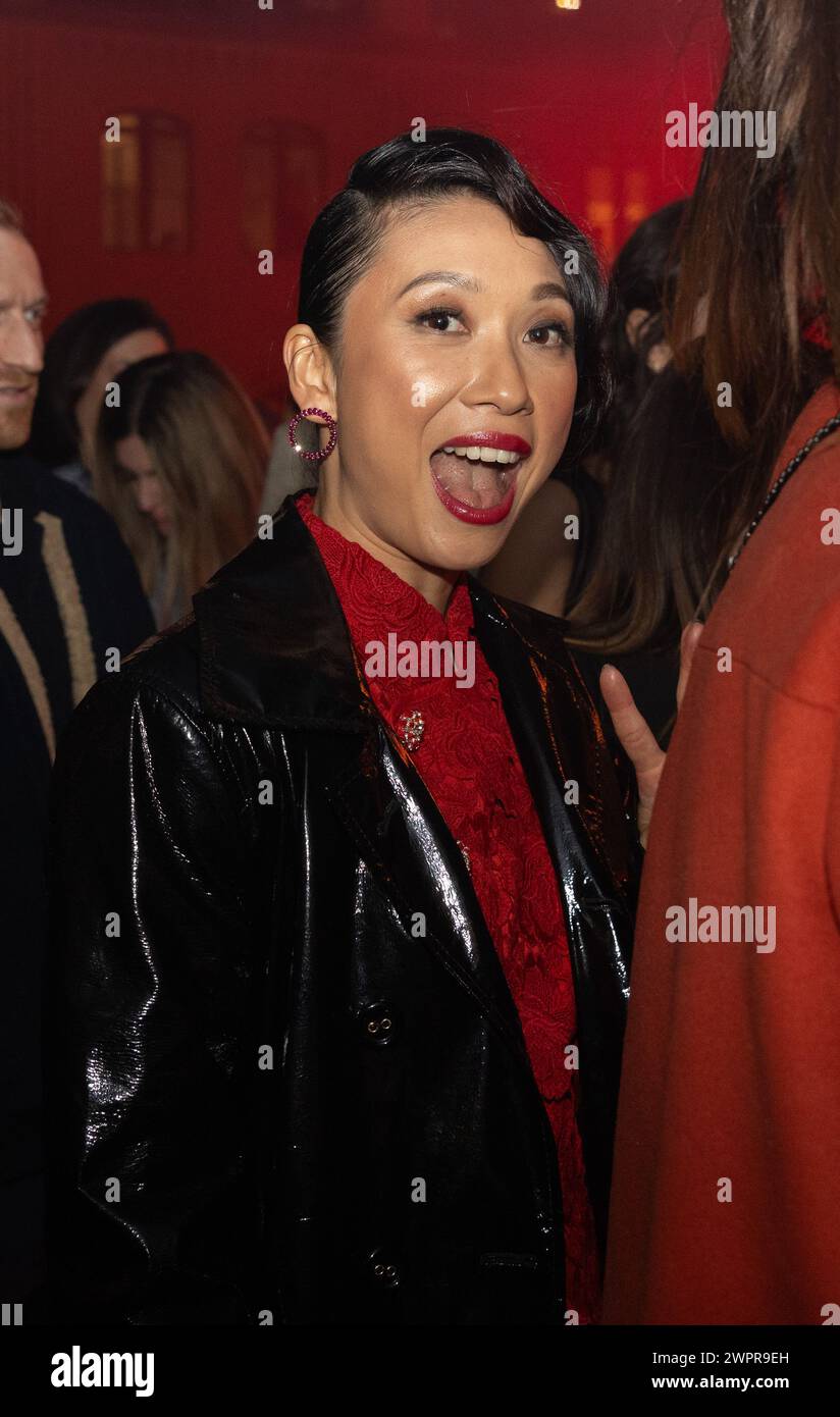 3 body problem 2024 hi-res stock photography and images - Alamy