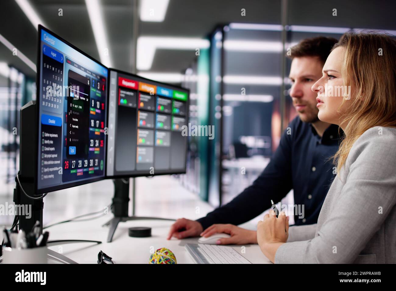 Digital Scrum Agenda Schedule And Gantt Chart Software Stock Photo - Alamy
