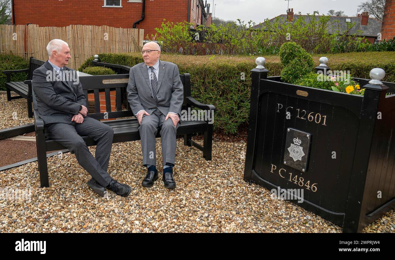 Bryn Hughes and Paul Bone (right), the fathers of murdered Pcs Nicola ...