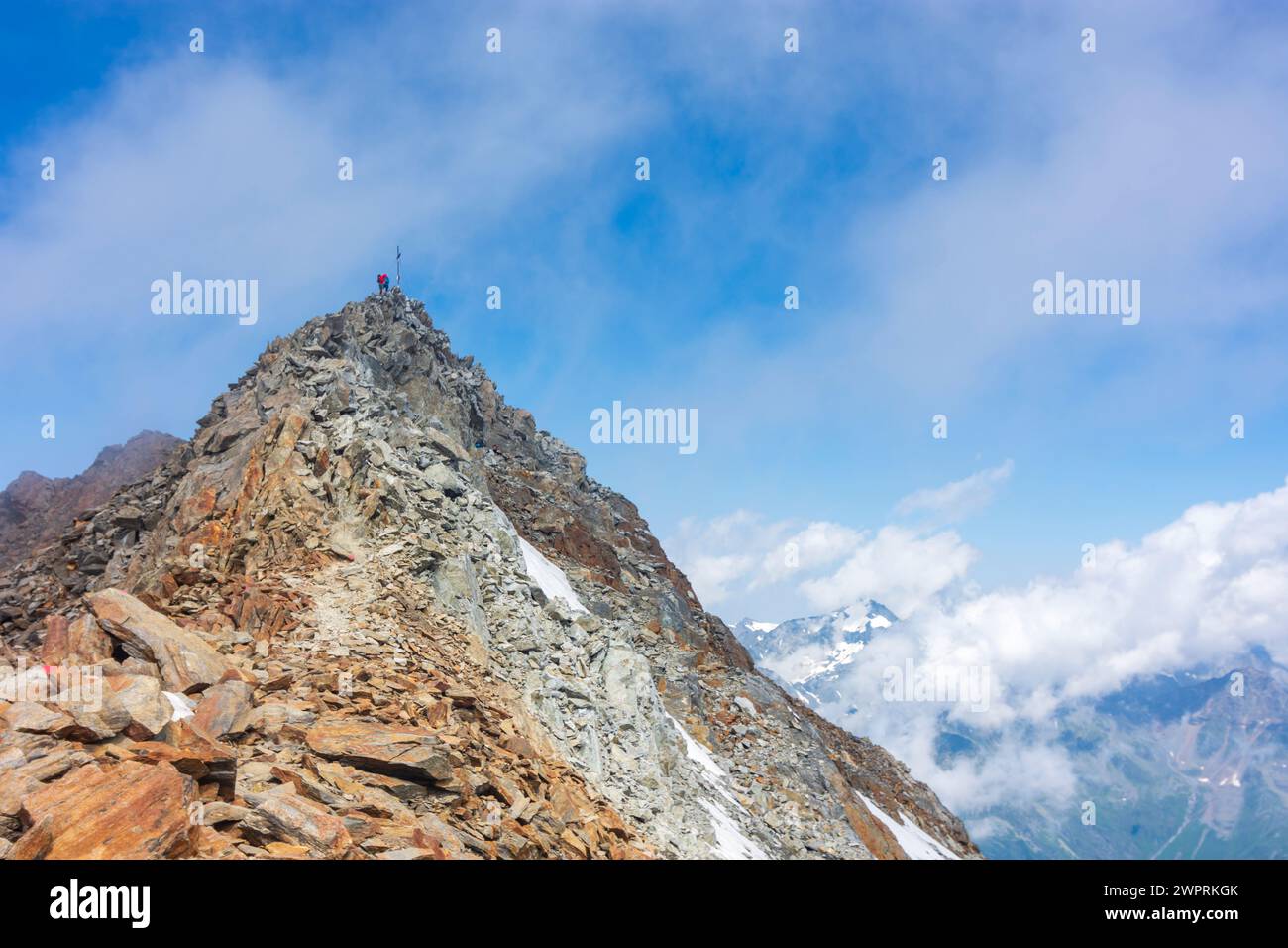 Stubaier Alpen (Stubai Alps): summit Wilder Freiger, summit cross ...