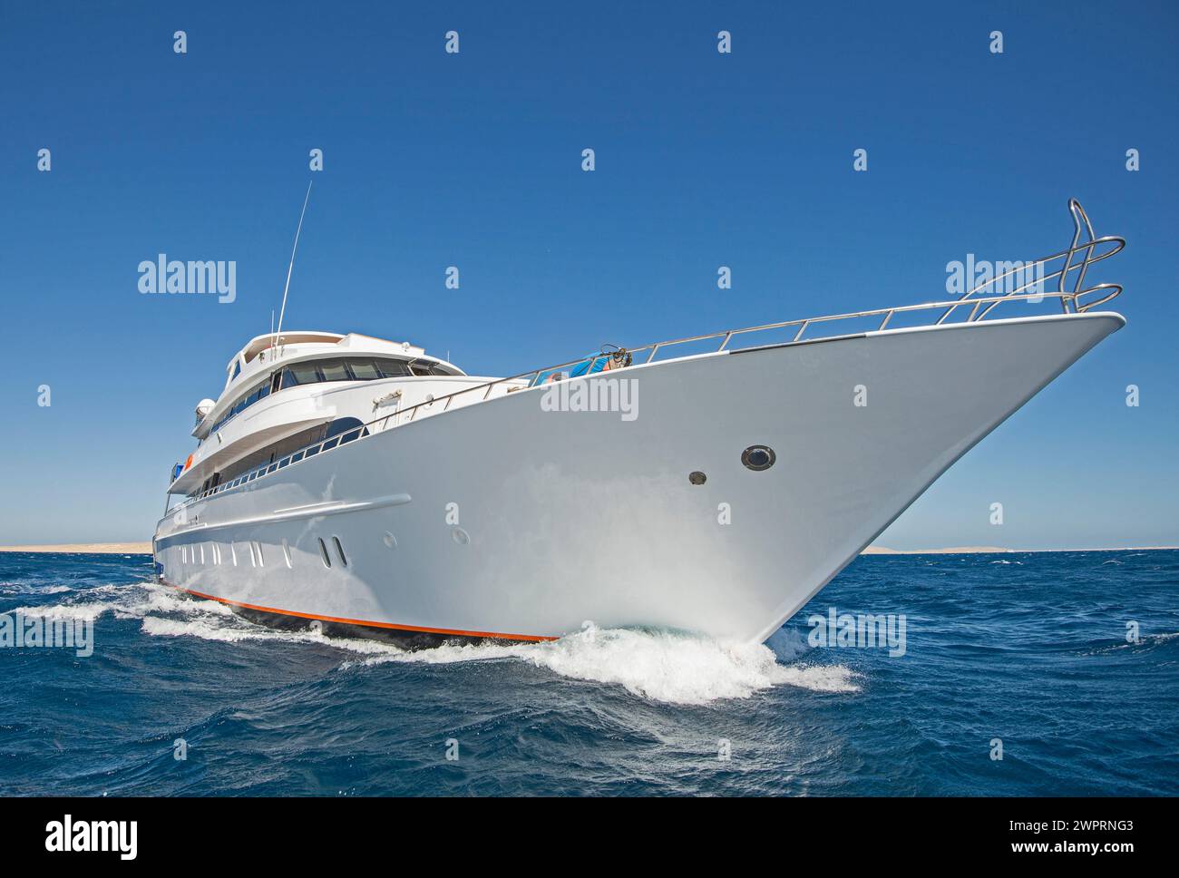 Luxury motor yacht cruise ship hi-res stock photography and images - Alamy