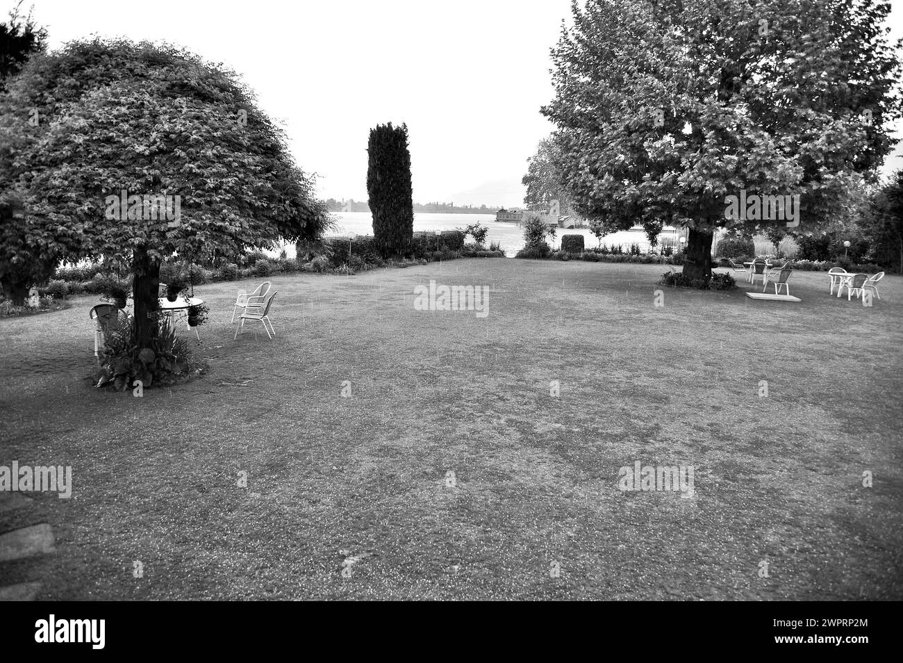 Garden, Hotel Dar-Es-Salam, Srinagar, Kashmir, Jammu and Kashmir, India ...