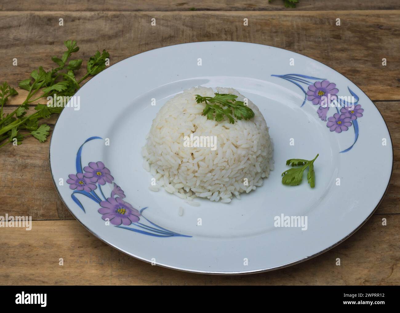 Raw steamed rice in hi-res stock photography and images - Alamy