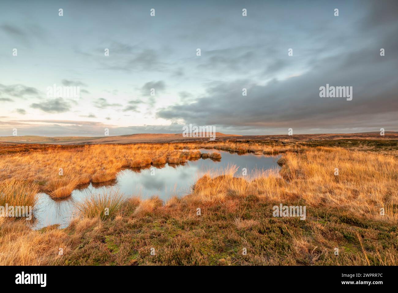 Haworth moors hiking hi-res stock photography and images - Alamy