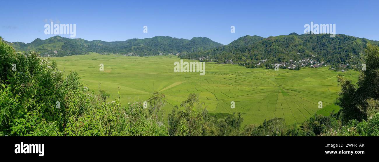 Panoramic view of the spectacular spider web rice fields in Lodok Cara ...