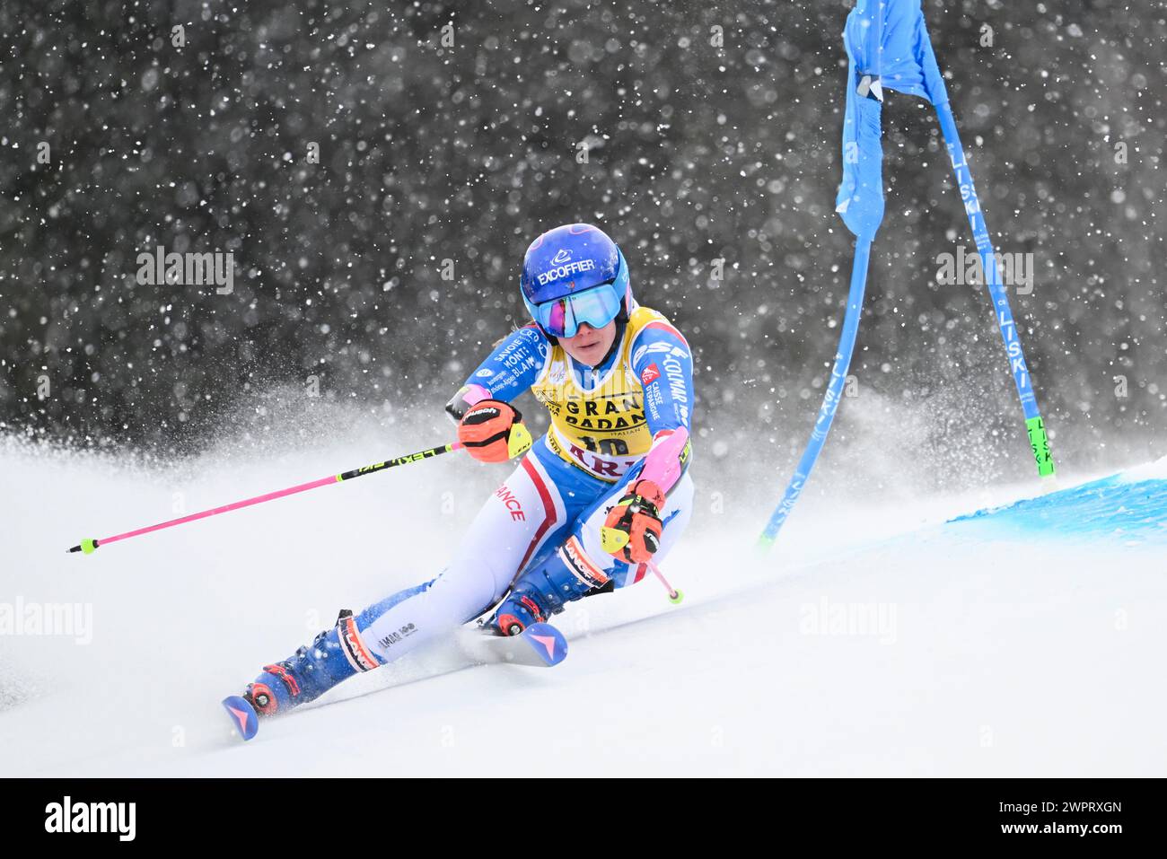ÅRE, SVERIGE 20240309France's Clara Dírez in action during the first run of the Women's Giant ...