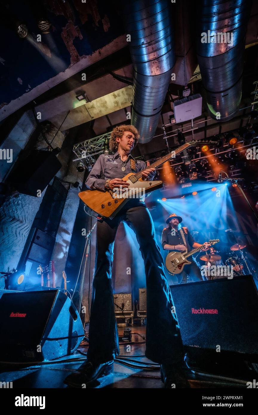 Robert Jon and The Wreck live on stage 02.10.2023 Salzburg Rockhouse ...