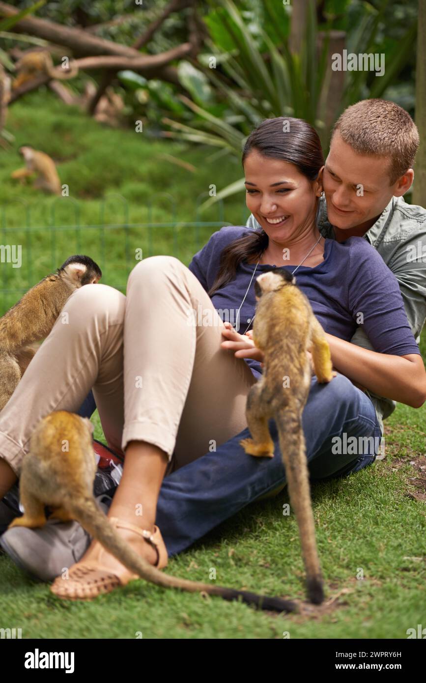Interactive zoo experience hi-res stock photography and images - Alamy