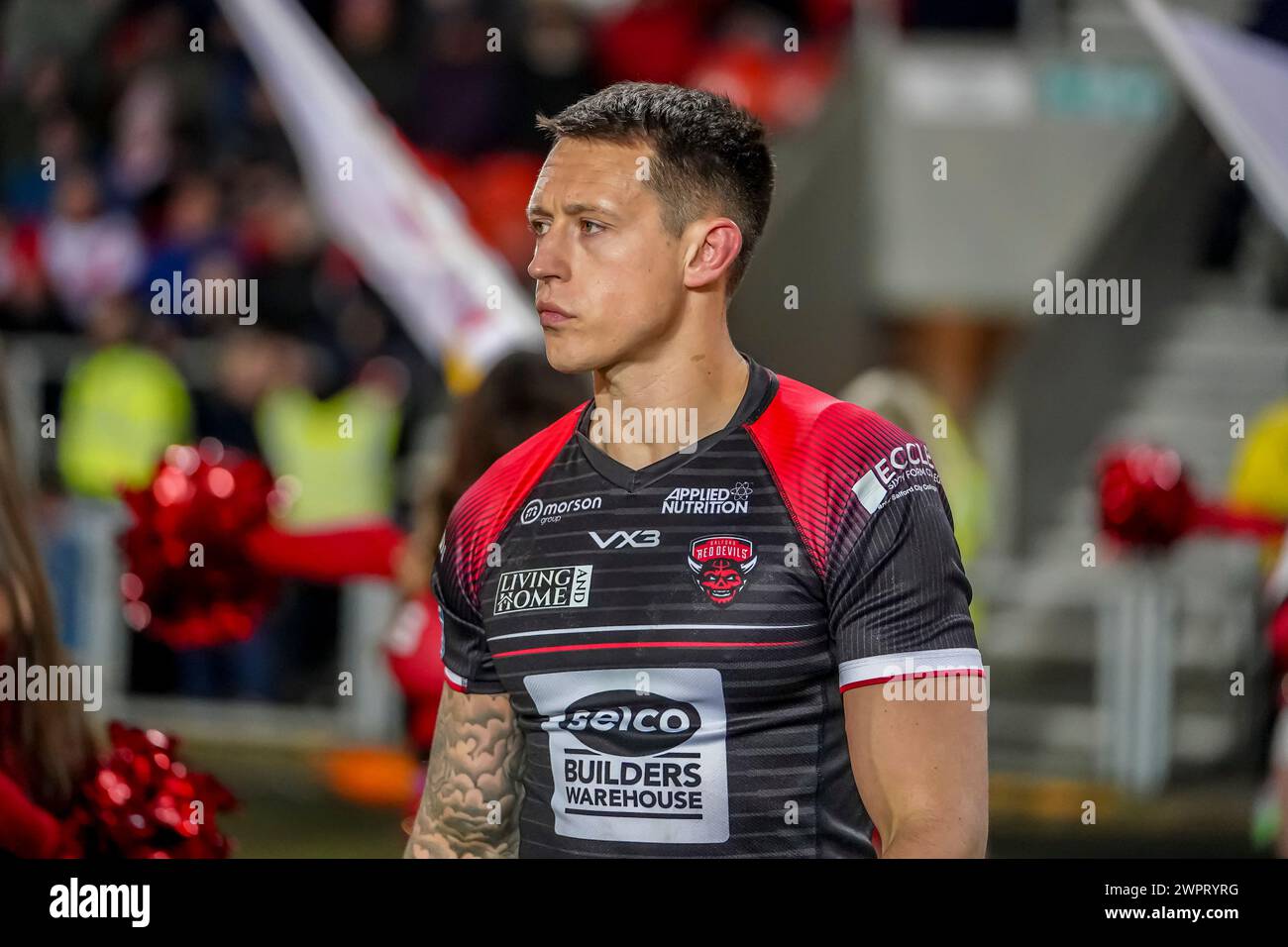 Deon cross hi-res stock photography and images - Alamy