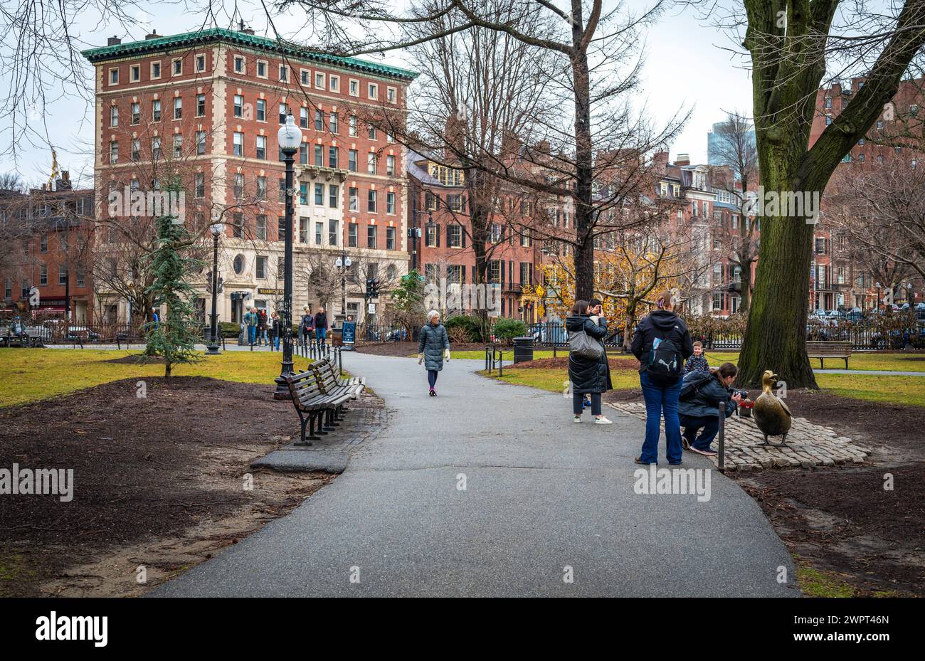 Boston public garden sightseeing hi-res stock photography and images ...