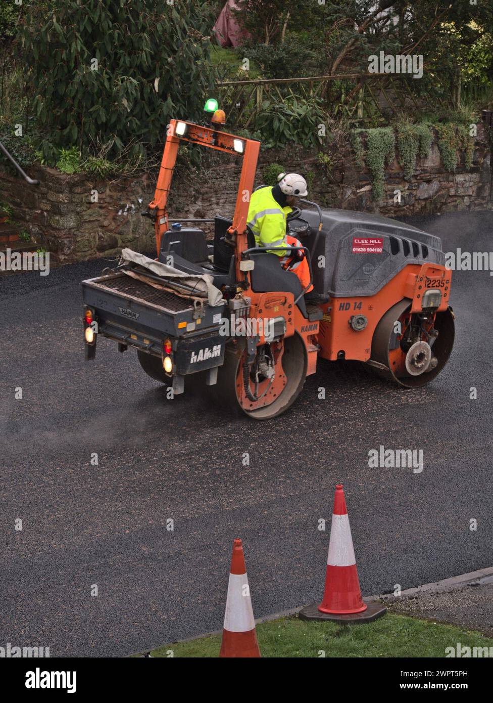 Compacting roller hi-res stock photography and images - Alamy
