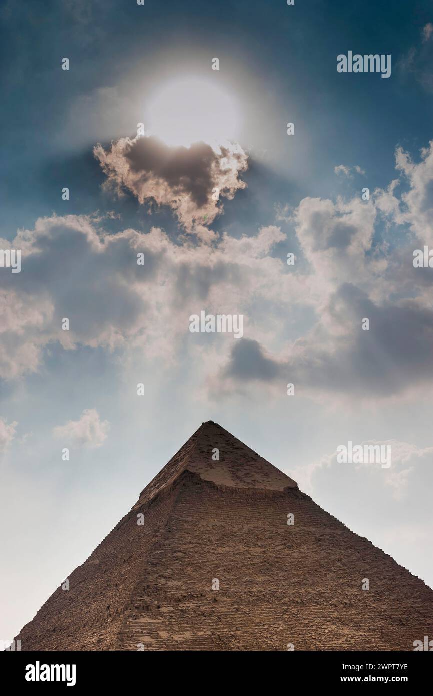Pyramid of Giza in dramatic sunlight, cloud, sky, gloomy, dramatic ...