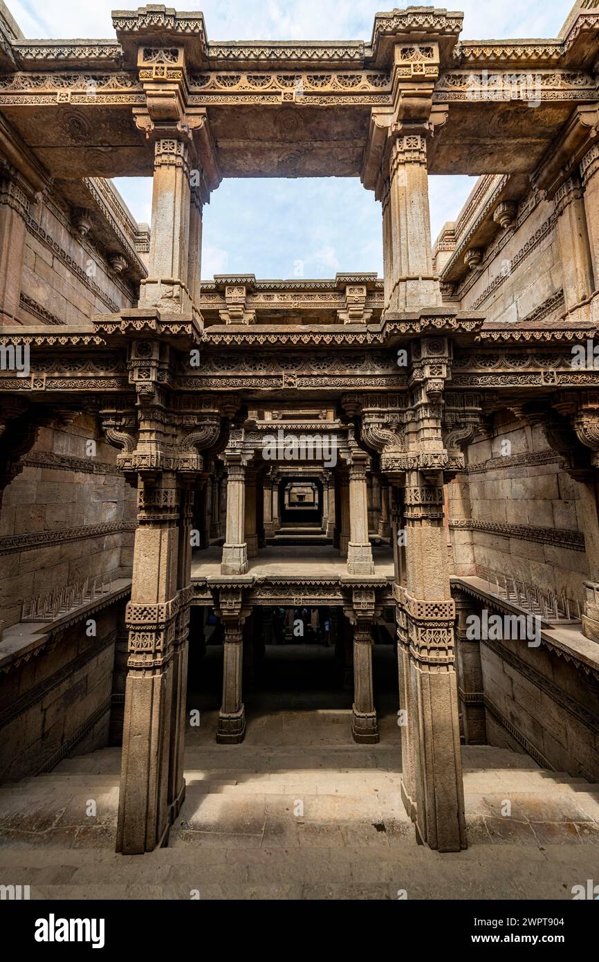 Stepwell of gujarat hi-res stock photography and images - Alamy