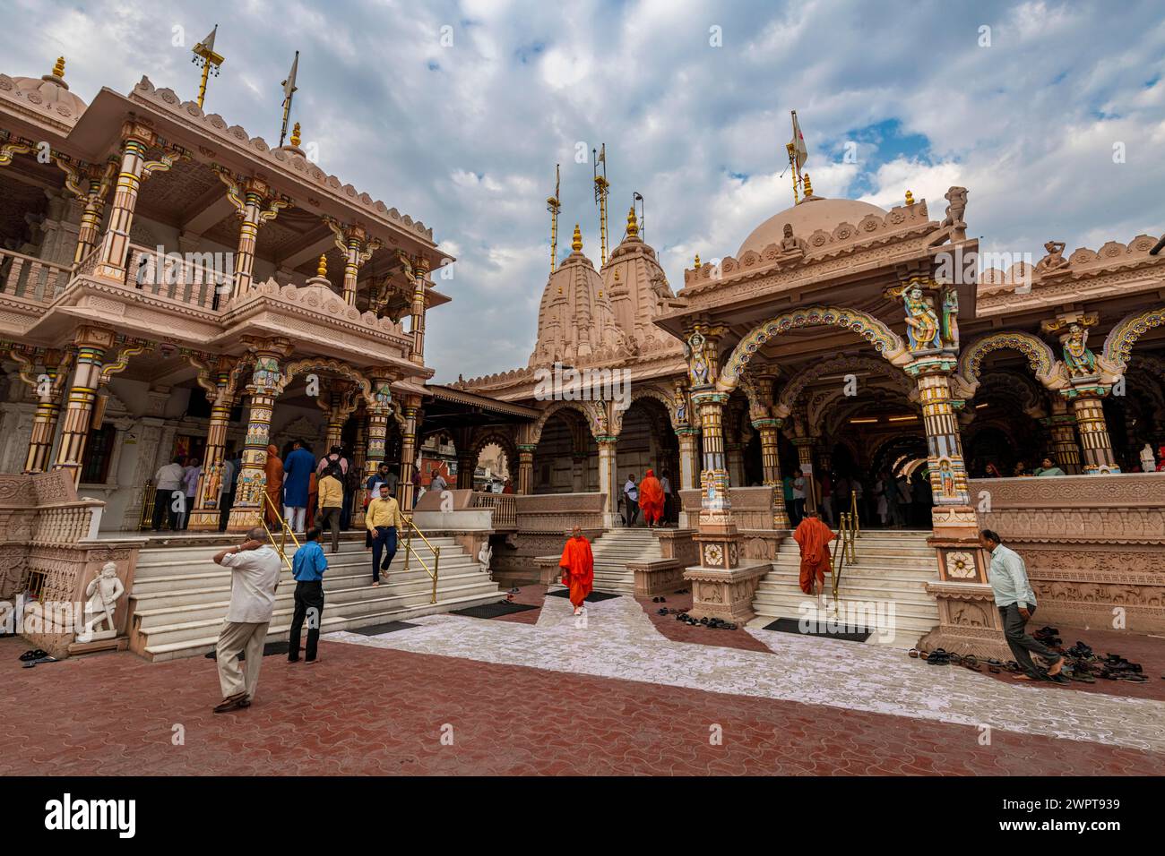 Shree Swaminarayan mandir Kalupur, Unesco site, Ahmedabad, Gujarat ...