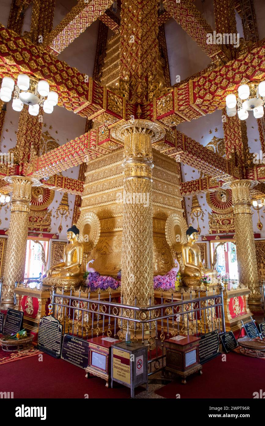 Buddha inside the Sri Maha Pho Chedi of Wat Phra That Nong Bua Temple ...