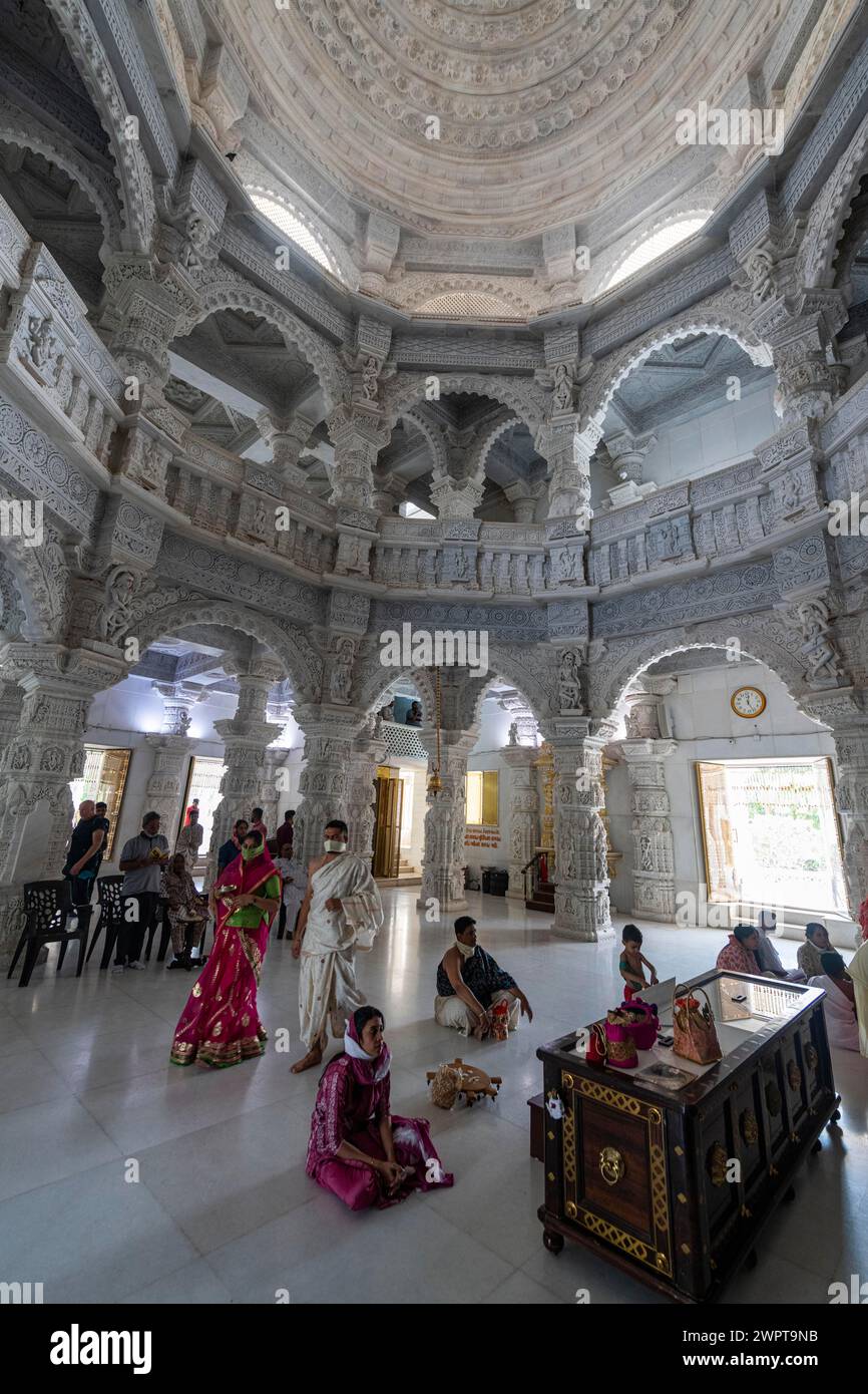 Jain people hi-res stock photography and images - Alamy